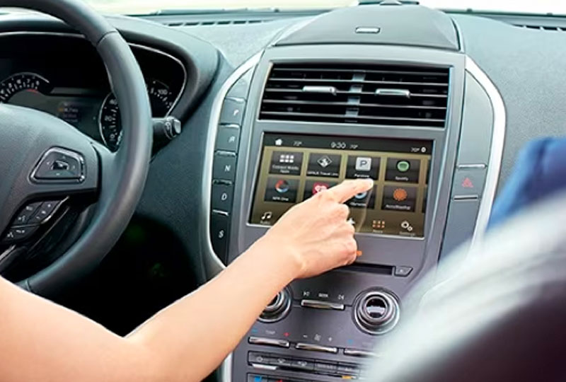 Lincoln SYNC® Technology in West Palm Beach, FL, Near Palm Beach Gardens